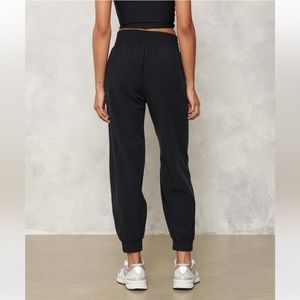 Abercrombie & Fitch | Pants & Jumpsuits | Ypb Motiontek Jogger Xl In ...